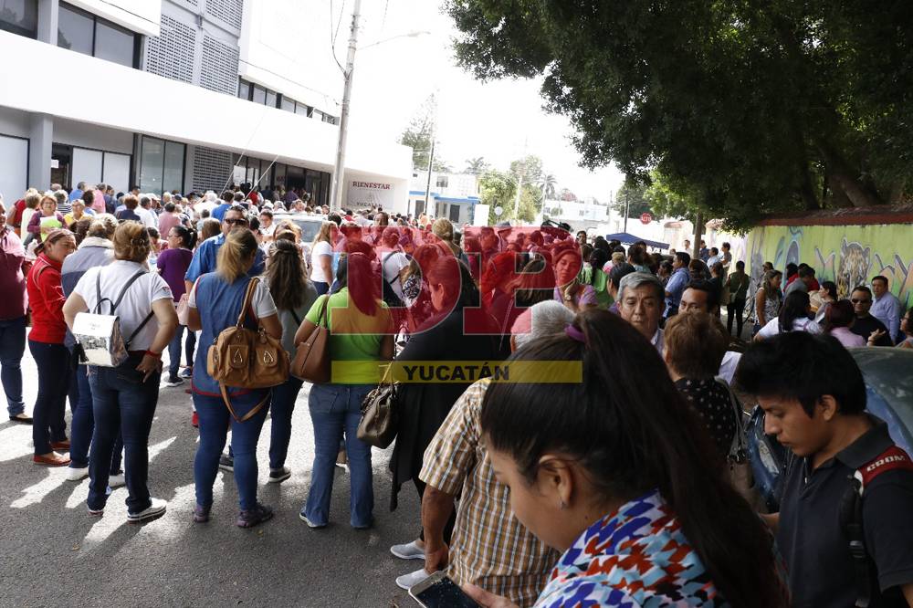 Maestras exigen subsidio de estancias infantiles en Sedesol