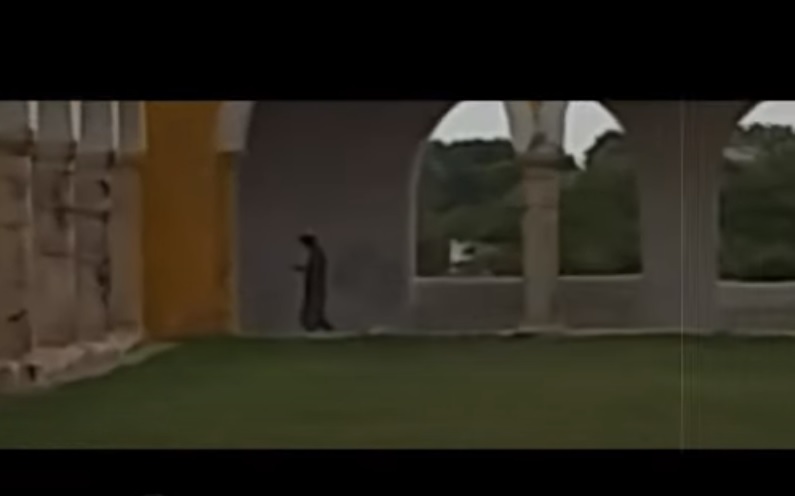 Enigmas: Nueva evidencia de “monje fantasma” en Izamal (video)
