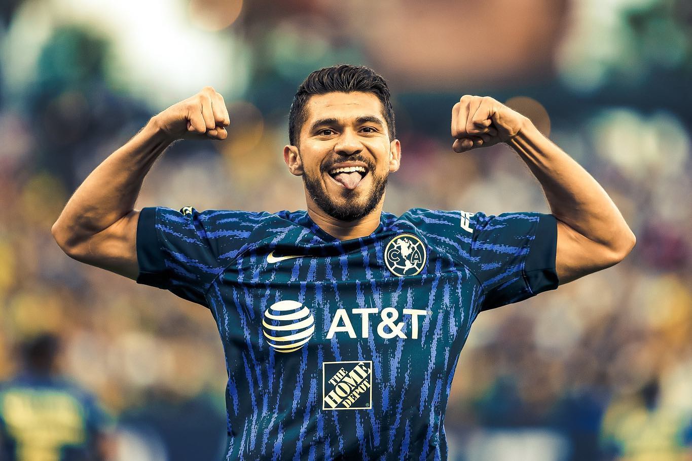 Henry Martín busca la titularidad con el América